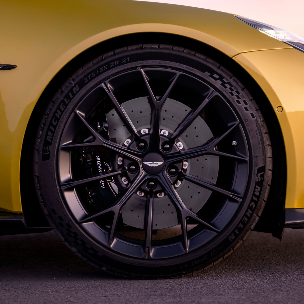 Vantage Wheels – Grand Touring Automobiles