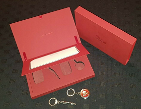 Jaguar Luxury Handover Gift Box w/Keyrings - Red - JFGF334RDA / JFGF33 ...